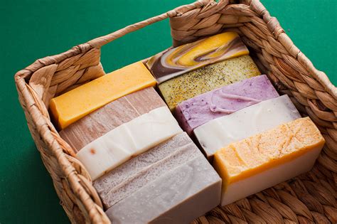Sabão caseiro colorido? Saiba como colorir sua receita - Blog da Sodabel 99
