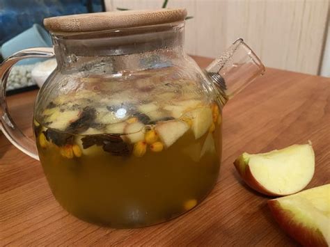 Витаминный облепиховый чай с яблоком – пошаговый рецепт приготовления с ...
