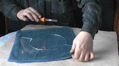 Круг из стекла. Самодельный циркуль с присоской Rond snijden van glas ...