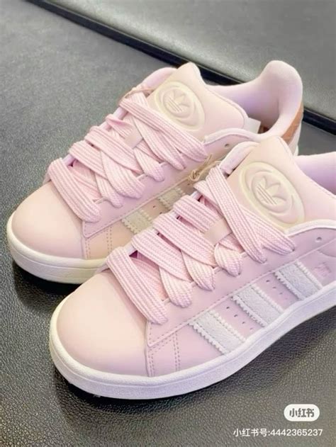 Пин от пользователя Nat 𝜗𝜚 на доске Pins by you в 2024 г | Nike free ...