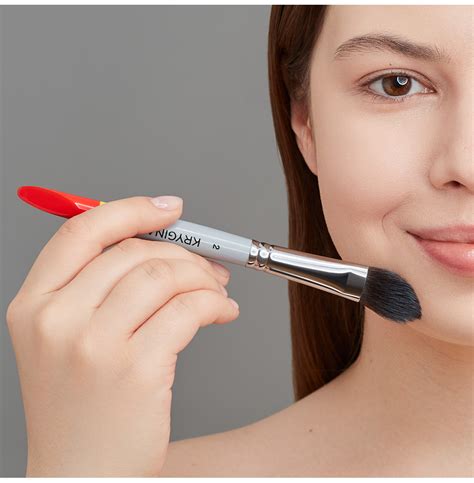 KRYGINA cosmetics :: Кисть для макияжа, контуринга лица, пудры и румян ...