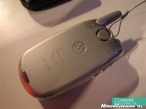 Motorola V550: all deals, specs & reviews - NewMobile