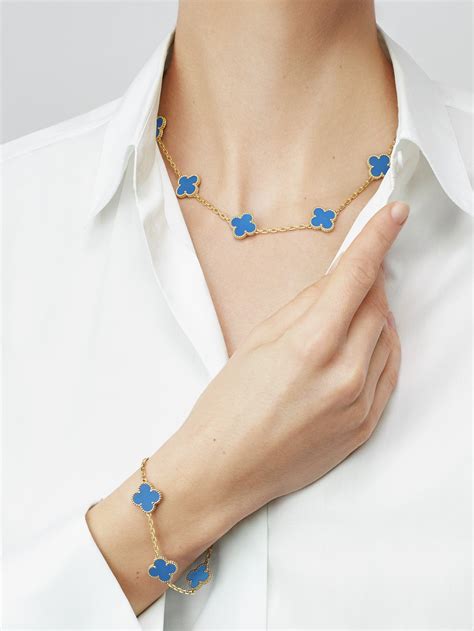 Affordable Advantage Vintage Alhambra bracelet, 5 motifs, van cleef ...