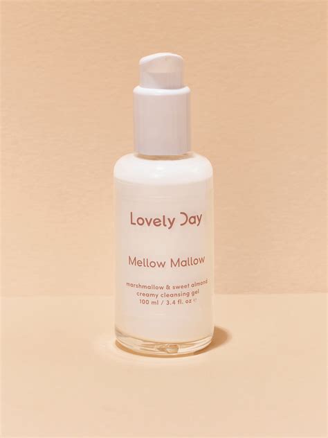 Mellow Mallow Creamy Cleansing Gel – Lovely Day