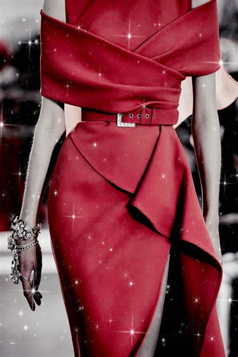 Pin on Что надеть in 2024 | Simple elegant dresses, Fashion design ...