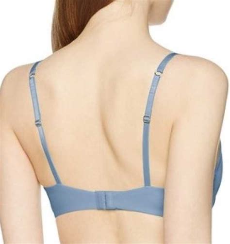 Распродажа Бюстгальтер Triumph Body Make-Up Essentials WHP Голубой сток ...