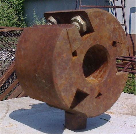 Головка для деревообрабатывающего станка на 3 ножа. d.130 мм. ширина 90 ...