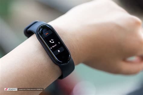 مشخصات و قیمت ساعت هوشمند می بند 5 شیائومی - Xiaomi Mi Band 5 - زومیت