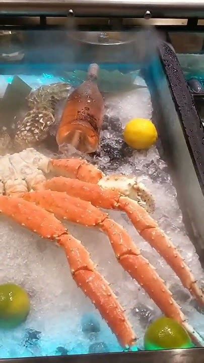 Новороссийск. Кафе на набережной " Вид на море". Щупальца 🦀 краба ...