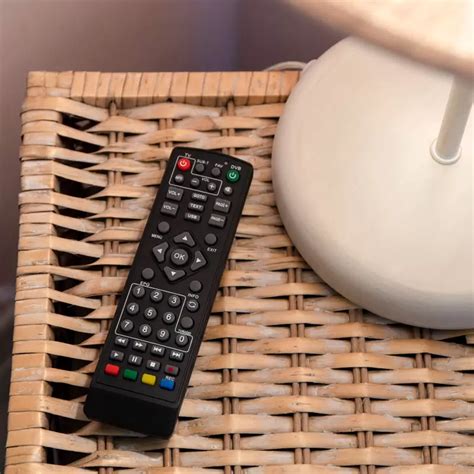 Пульт универсальный для приставки DVB-T2 с функцией управления ...