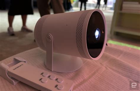 Samsung's 2023 Freestyle can combine projections from two units into a ...