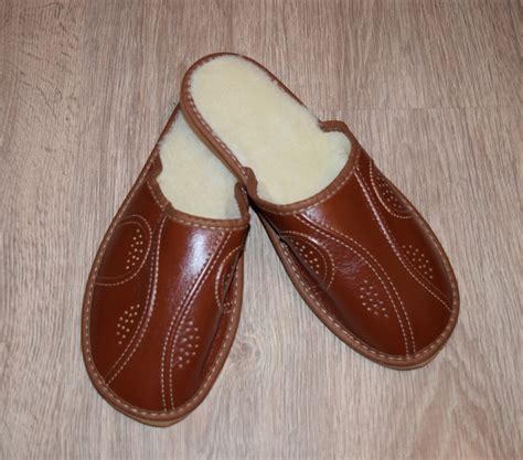 Тапочки кожаные на меху(мужские) 44 (ID#617997391), цена: 294 ₴, купить ...