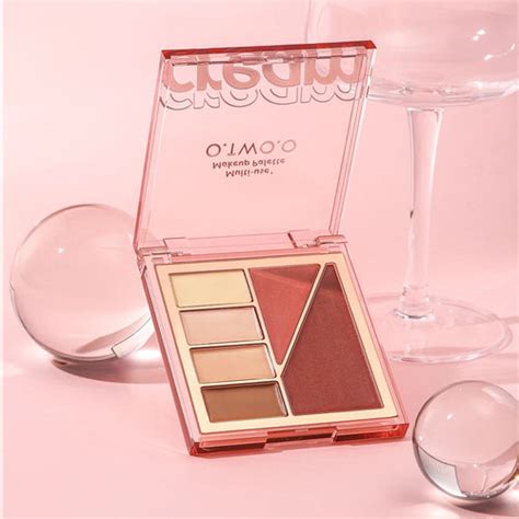 Lips – OTWOO.COM.PK