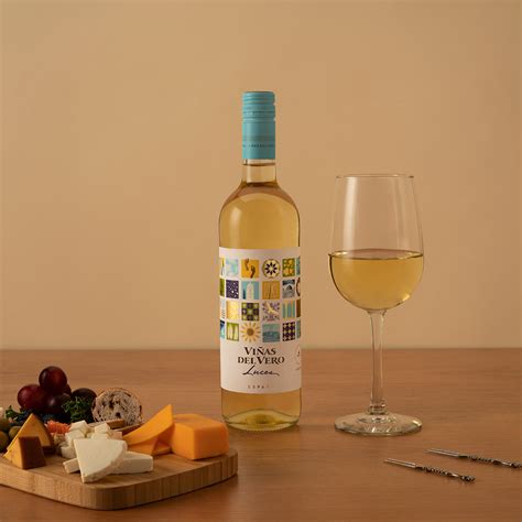 Vino Blanco Viñas del Vero Luces Chardonnay 750ml | Justo.mx