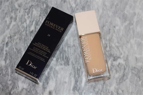 DIOR Forever Natural Nude Foundation Review & Swatches