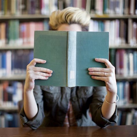 Какую книгу вы могли бы написать? (30 апреля 2021) | PSYCHOLOGIES