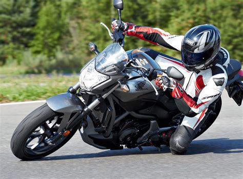 Нейкед Honda NC700S - ТЕСТ/ОБЗОР | IN-MOTO.RU