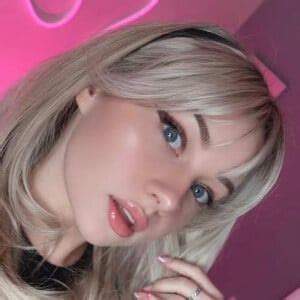 Jessick - Age, Family, Bio | Famous Birthdays