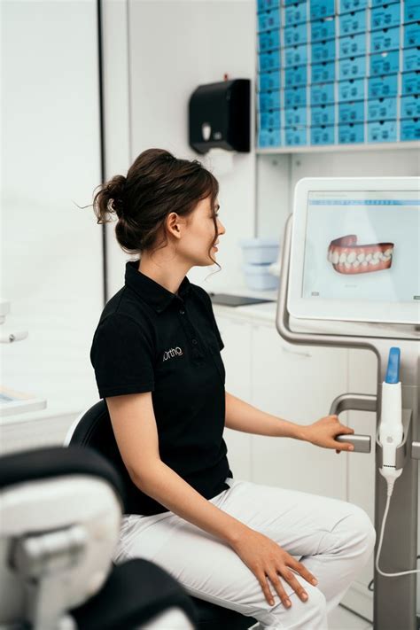 Элайнеры Invisalign для исправления прикуса. Клиника iortho ...