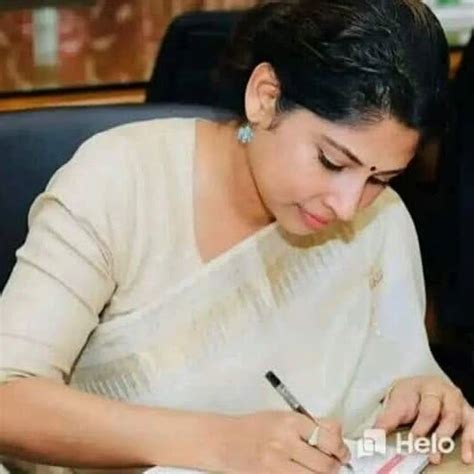 Mounika Gowda (@mounika_yashu) • Threads, Say more