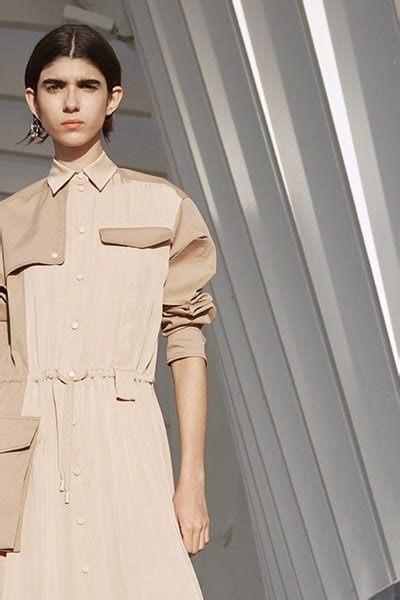 Модная тенденция 2019: накладные карманы – фото | Vogue Russia