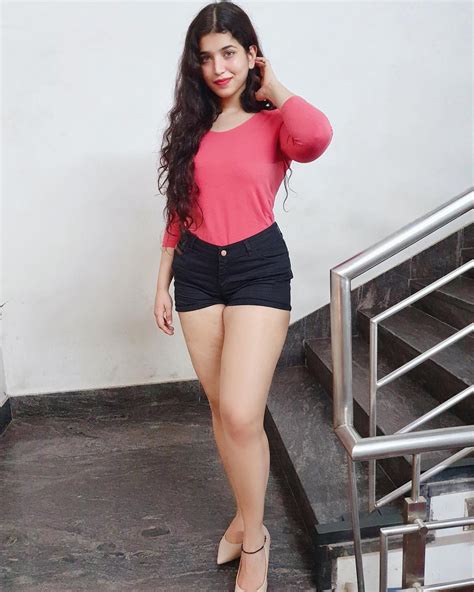 Instagram Hottie Aanchal Malhotra Just love her thick juicy thighs : r ...