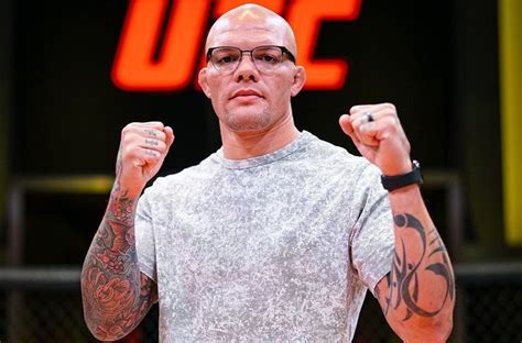 Anthony Smith analyzes the duel against Vitor Petrino and cites the ...