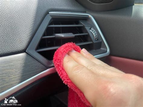 How To Clean Your Car's Touchscreen In 2025