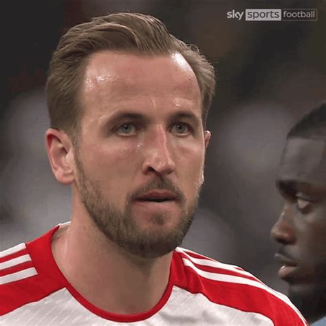 Harry Kane Flashbacks GIF - Harry Kane Flashbacks Football - Descubre y ...