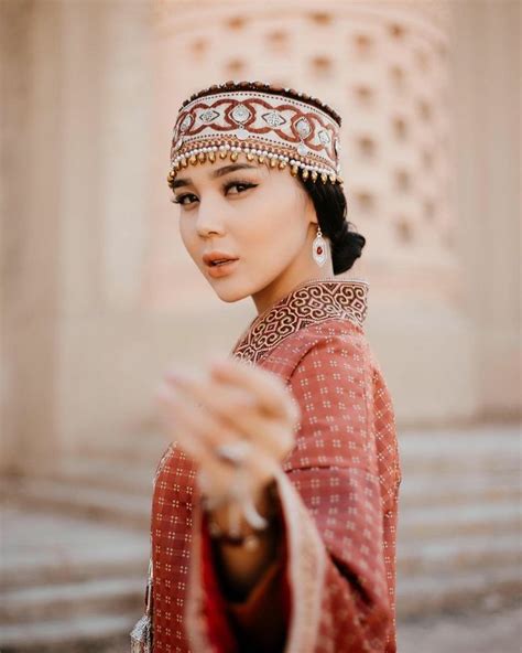 Pin on Алтынай in 2024 | Fashion, Traditional dresses, Asian girl