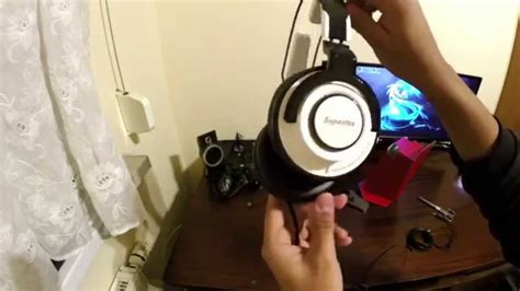 Unboxing Superlux HMC 631 - YouTube