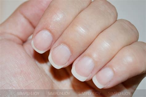 Своими руками: Бальзам-воск для запечатывания ногтей - simply4joy