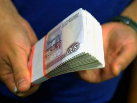 NEWSru.com :: Москвичка продала мошеннику иномарку за билеты "банка ...