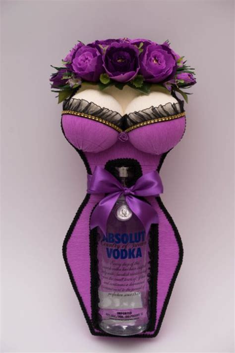 Gallery.ru / Фото #89 - 2016 - ilona-mj | Candy crafts, Wine bottle diy ...