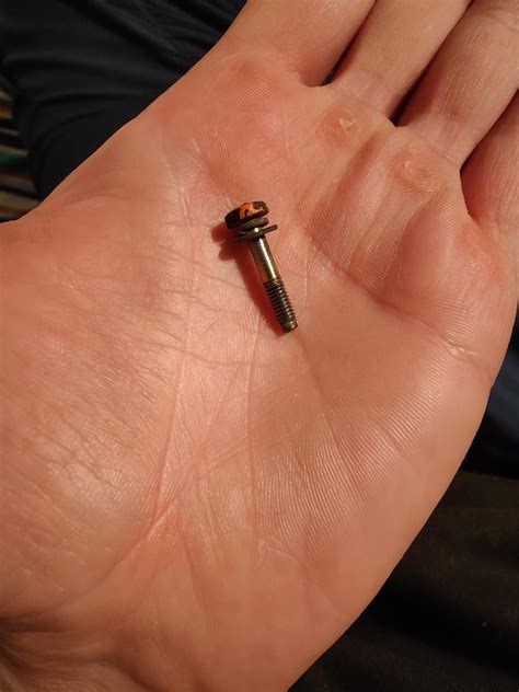 How can I remove this screw? : r/MechanicAdvice