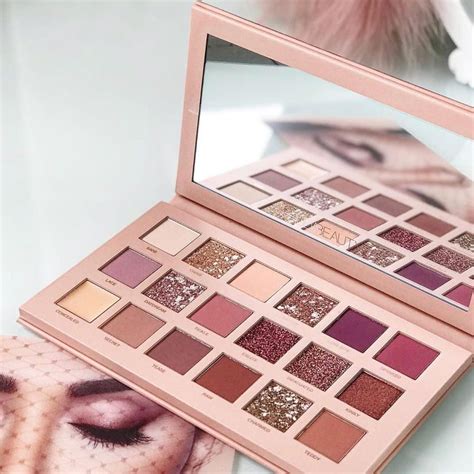 Huda Beauty Nude Eyeshadow Pallete Pakistan at Low Prices