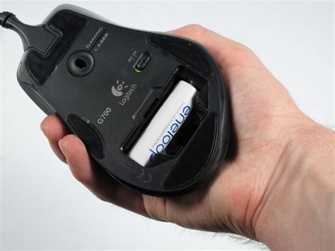 Hands-on-Test: Logitech G700 - Multifunktions-Maus mit Makrofunktion ...