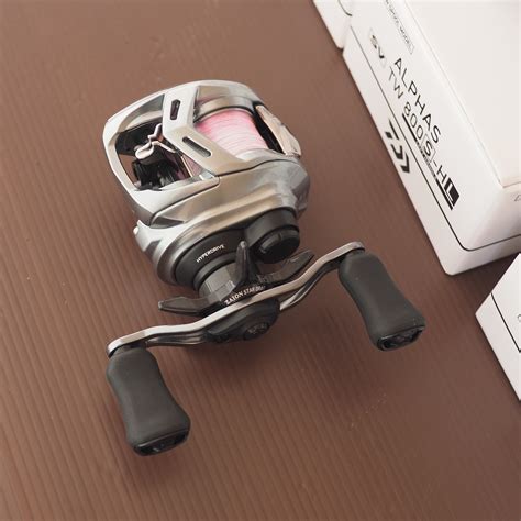 Daiwa Alphas SV TW 800S... - รอกตกปลามือสองงามๆ
