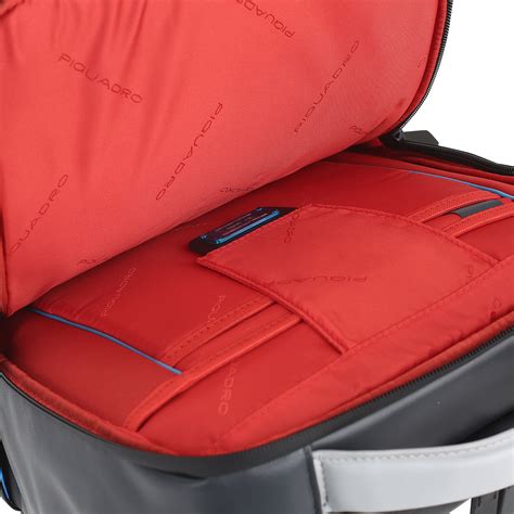 Рюкзак с отделением для ноутбука Piquadro Urban CA4818UB00/GRN_pc ...