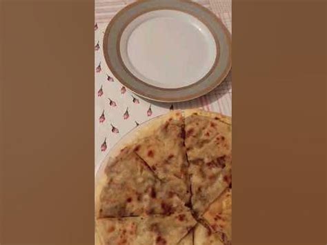 У нас сегодня самый шикарный завтрак в мире!Лепёшки с творогом ...
