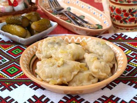 Вареники из теста на кефире с картошкой и грибами — рецепт с фото пошагово