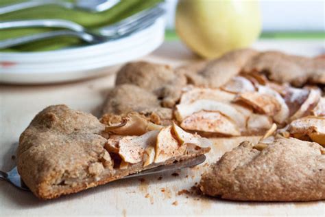 Галета из цельнозерновой муки с яблоками: foodoholicstyle — LiveJournal