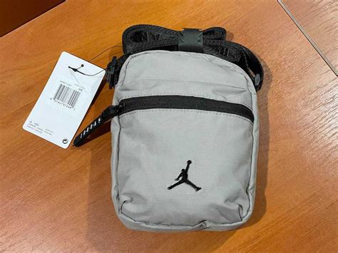 Nike Jordan Jumpman Airborne месенджер сумка на плече оригінал: 785 грн ...