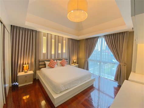 DV-1110 พูลวิลล่าพัทยา 4 ห้องนอน 4 ห้องน้ำ - By.De Ville