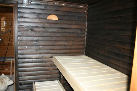 Kirsi-Marja: Sauna remontti