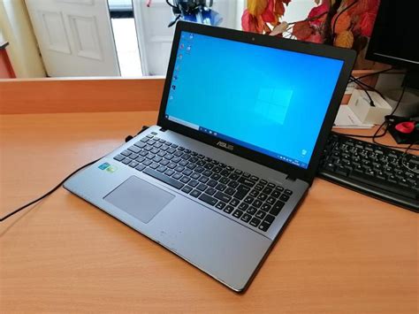 Asus X550C - 2x grafika, 8GB RAM, 1TB disk, baterie 1,5-2 hod | Aukro