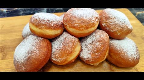 ПОНЧИКИ с начинкой. Пончики со сгущенкой. Вкуснющие БЕРЛИНЕРЫ. - YouTube