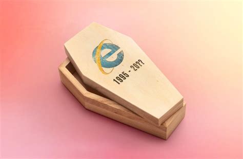 Мертвому припарка: Microsoft опять патчит IE | Marija Snegina