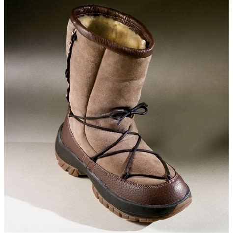 The Men's Crow Shearling Boot - Hammacher Schlemmer