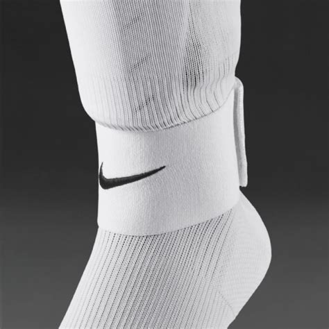 Держатели (тейпы) для щитков Nike Guard Stay II белые